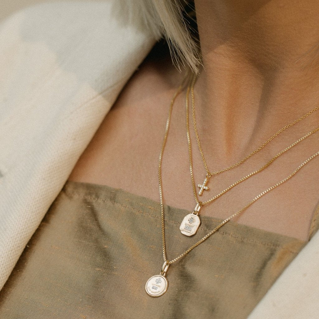 Love Token Necklace - Round, Gold – Boheme Collective